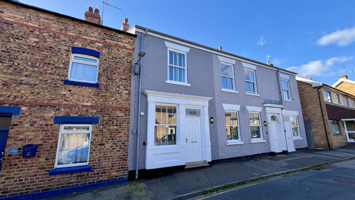 Cottage ∙ 3 Bedrooms ∙ 6 Guests - Filey