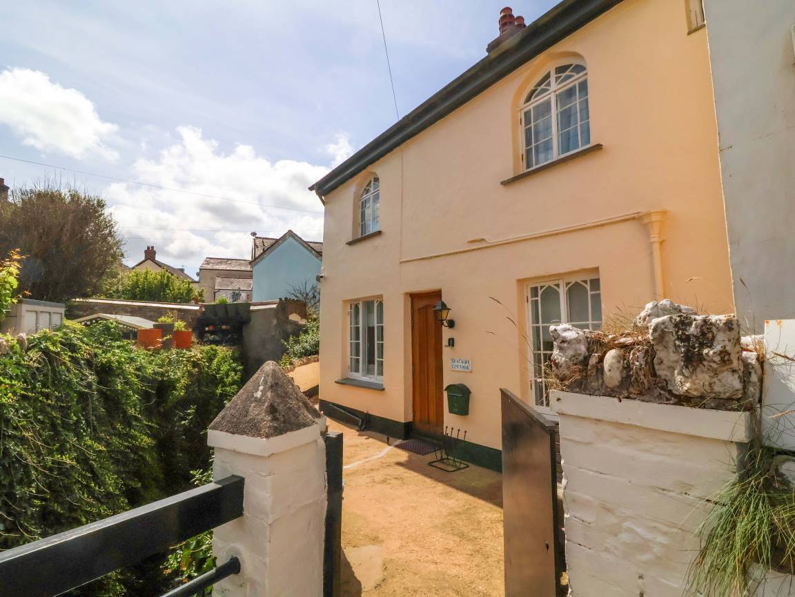 Cottage ∙ 2 Bedrooms ∙ 4 Guests - Combe Martin Bay