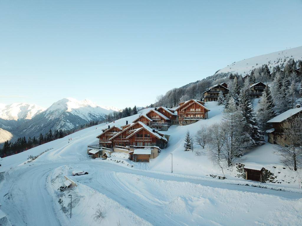 170 M² House ∙ 6 Bedrooms ∙ 14 Guests - Oz-en-Oisans