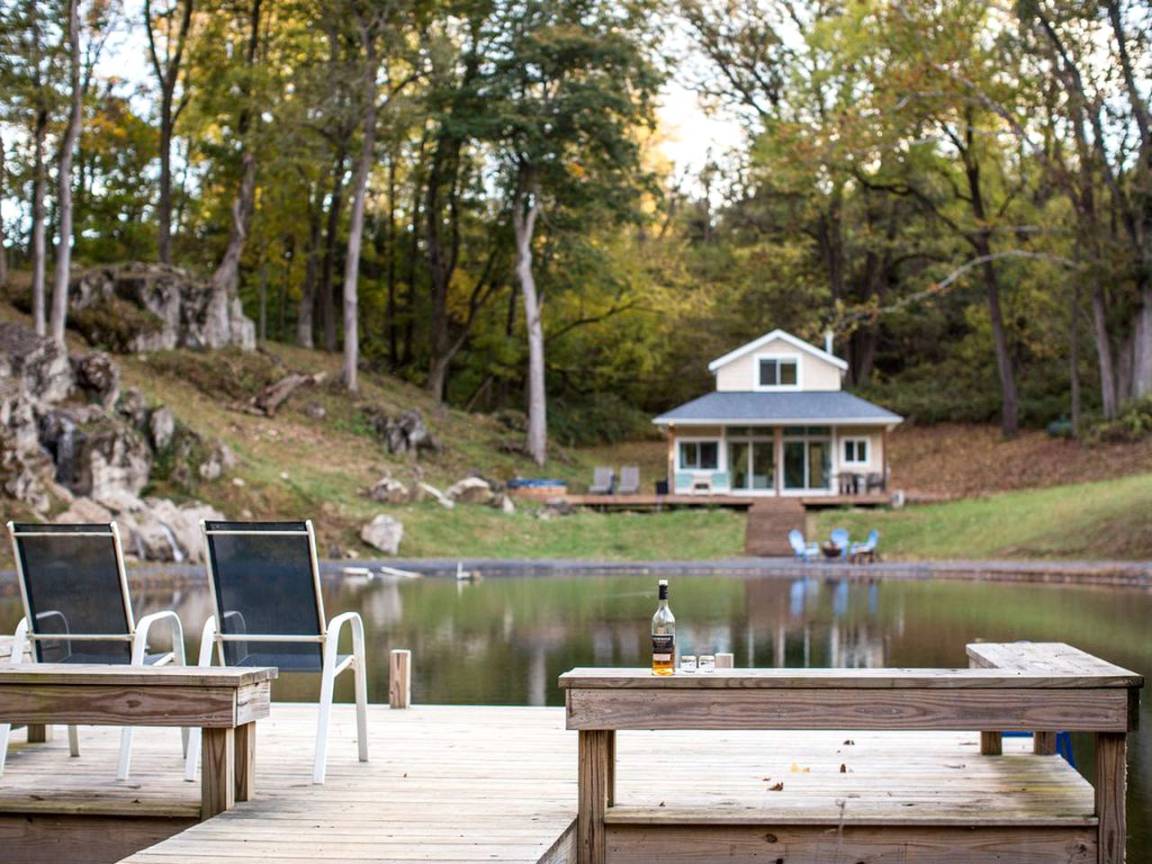 House ∙ 1 Bedroom ∙ 4 Guests - Front Royal, VA