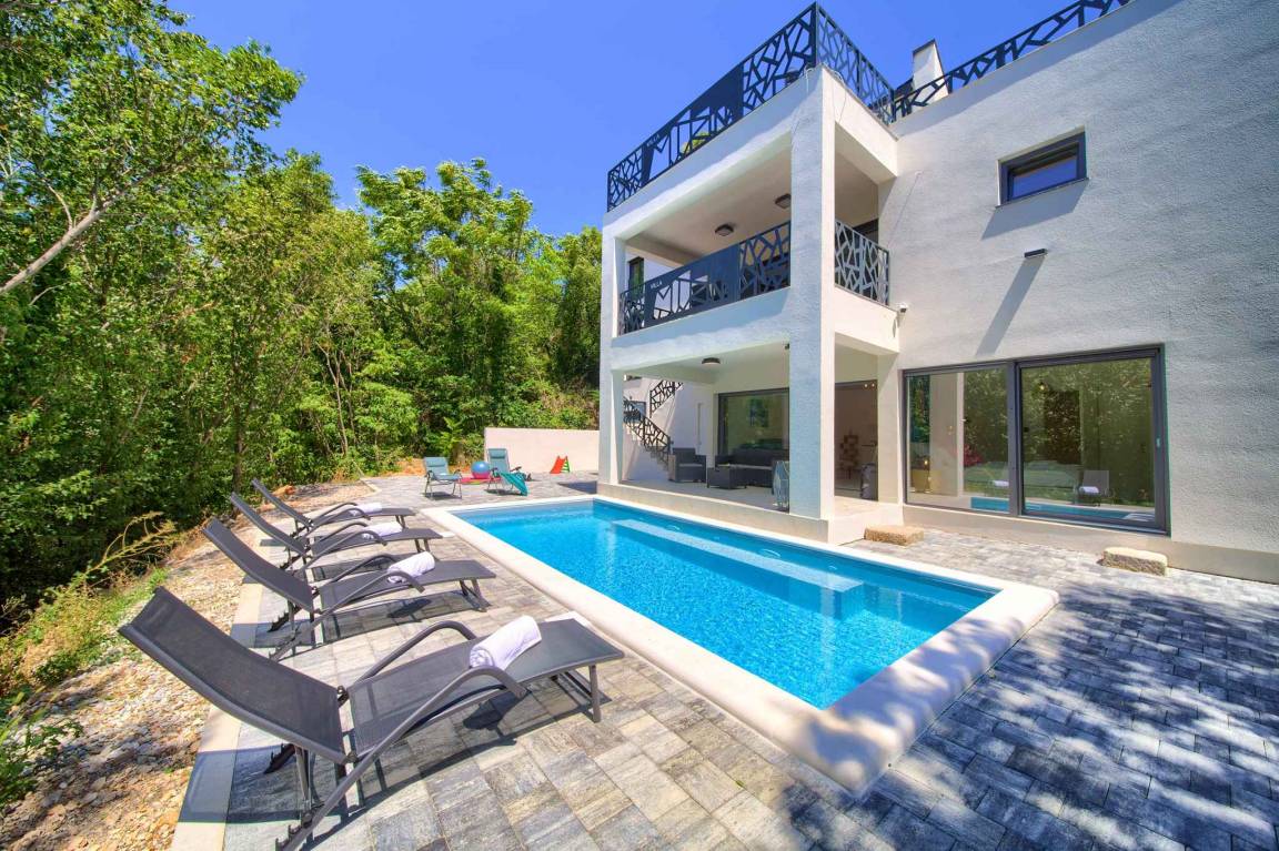 280 M² Villa ∙ 4 Schlafzimmer ∙ 8 Gäste - Selce