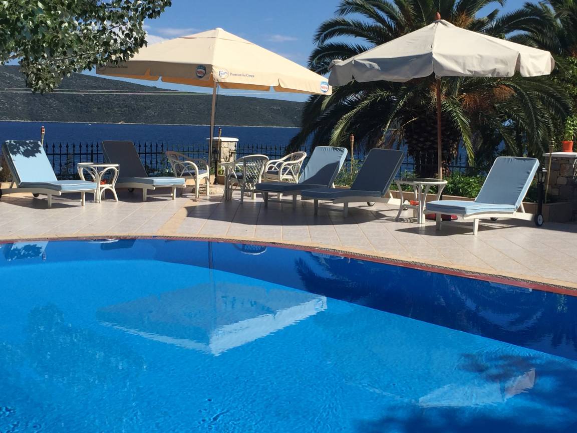 120 M² Villa ∙ 3 Slaapkamers ∙ 6 Gasten - Alonissos