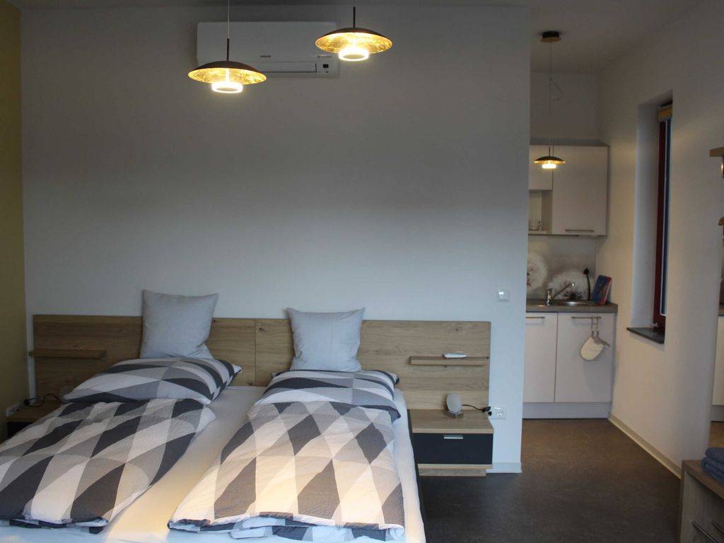 35 M² Ferienwohnung ∙ 1 Schlafzimmer ∙ 2 Gäste - Dessau