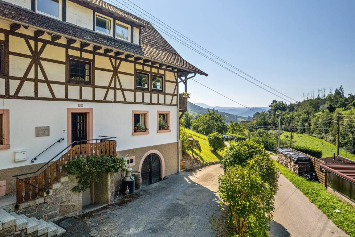 70 M² Ferienwohnung ∙ 2 Schlafzimmer ∙ 4 Gäste - Oberkirch