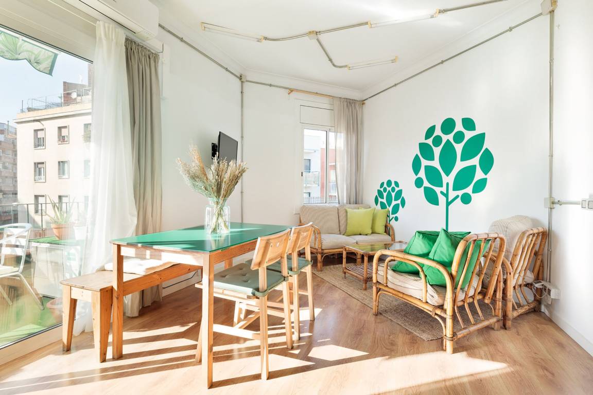 82 M² Apartment ∙ 3 Bedrooms ∙ 6 Guests - Barcelona