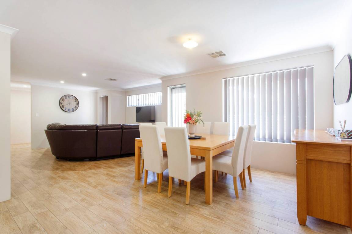 252 M² House ∙ 4 Bedrooms ∙ 6 Guests - Greenmount