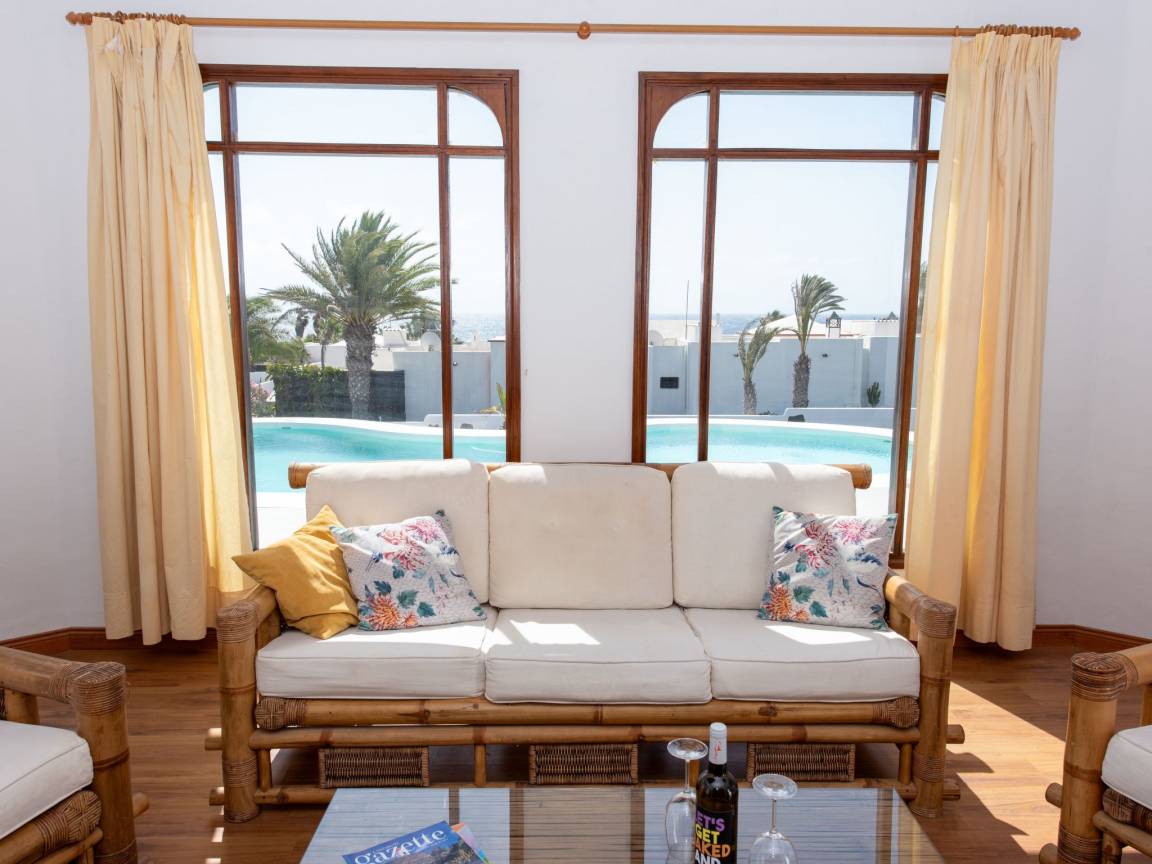 156 M² Apartment ∙ 2 Bedrooms ∙ 3 Guests - Costa Teguise