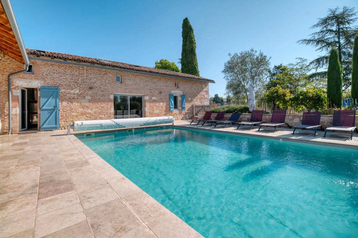 230 M² Maison De Campagne ∙ 6 Chambres ∙ 16 Personnes - Beaumont-de-Lomagne