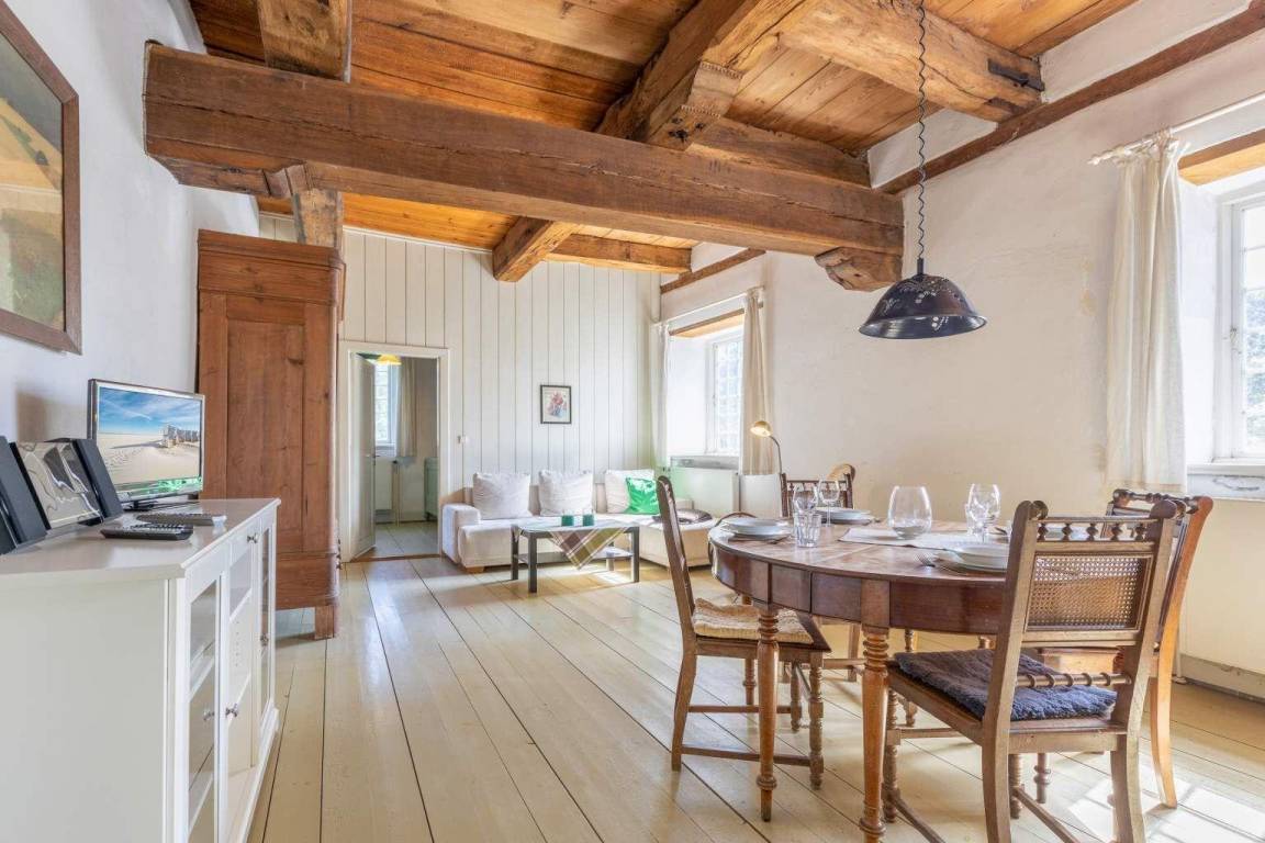 60 M² Ferienwohnung ∙ 1 Schlafzimmer ∙ 4 Gäste - Witzwort