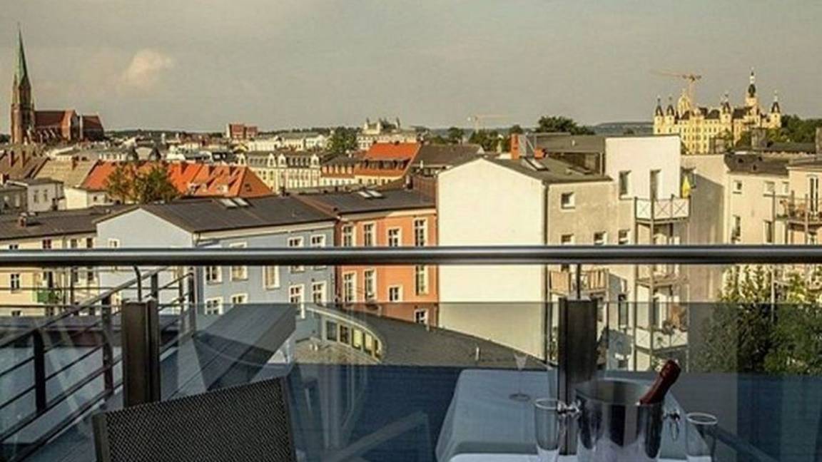 52 M² Apartment ∙ 1 Bedroom ∙ 4 Guests - Schwerin