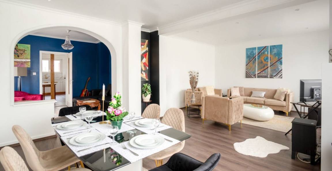 91 M² Appartement ∙ 2 Chambres ∙ 7 Personnes - Hôpital de Hautepierre