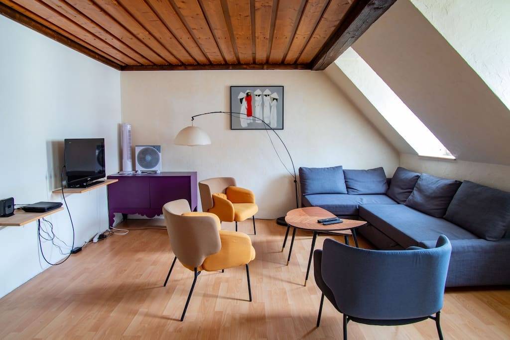120 M² Appartement ∙ 2 Chambres ∙ 7 Personnes - Schiltigheim