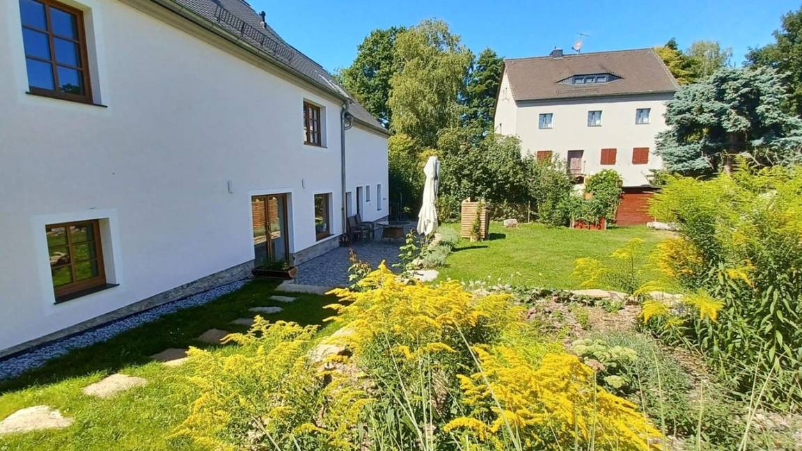 100 M² House ∙ 3 Bedrooms ∙ 6 Guests - Bautzen