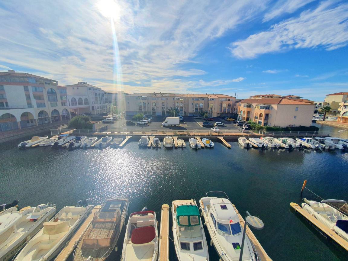 19 M² Studio ∙ 1 Chambre ∙ 4 Personnes - Sète