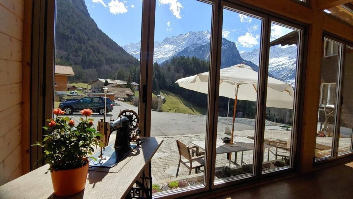 350 M² Ferienhaus ∙ 10 Schlafzimmer ∙ 24 Gäste - Hasliberg
