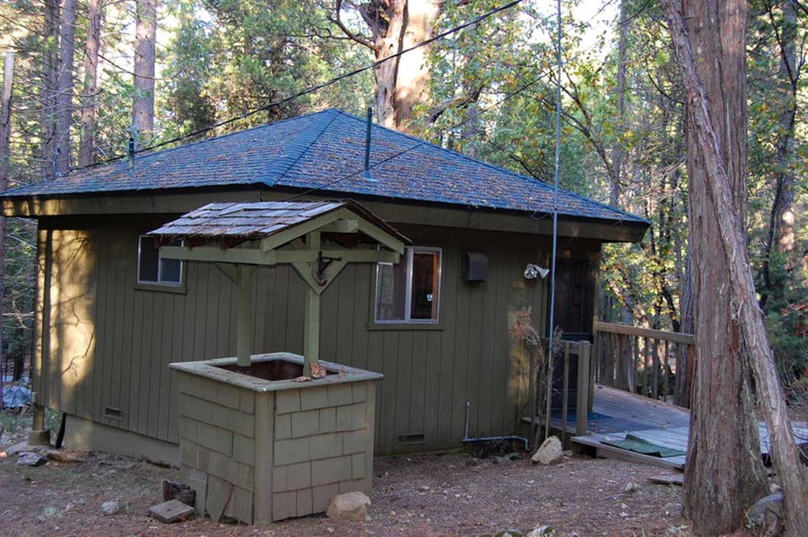 House ∙ 1 Bedroom ∙ 2 Guests - Fish Camp, CA
