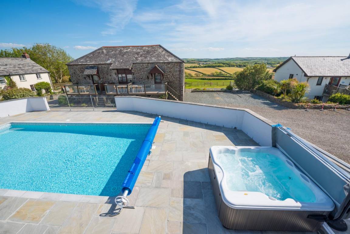 Cottage ∙ 3 Bedrooms ∙ 6 Guests - Bude