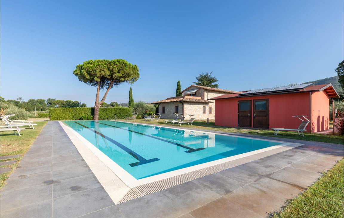 400 M² Huis ∙ 6 Slaapkamers ∙ 15 Gasten - Passignano sul Trasimeno