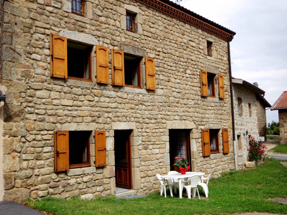143 M² Cottage ∙ 3 Chambres ∙ 6 Personnes - Monistrol-sur-Loire