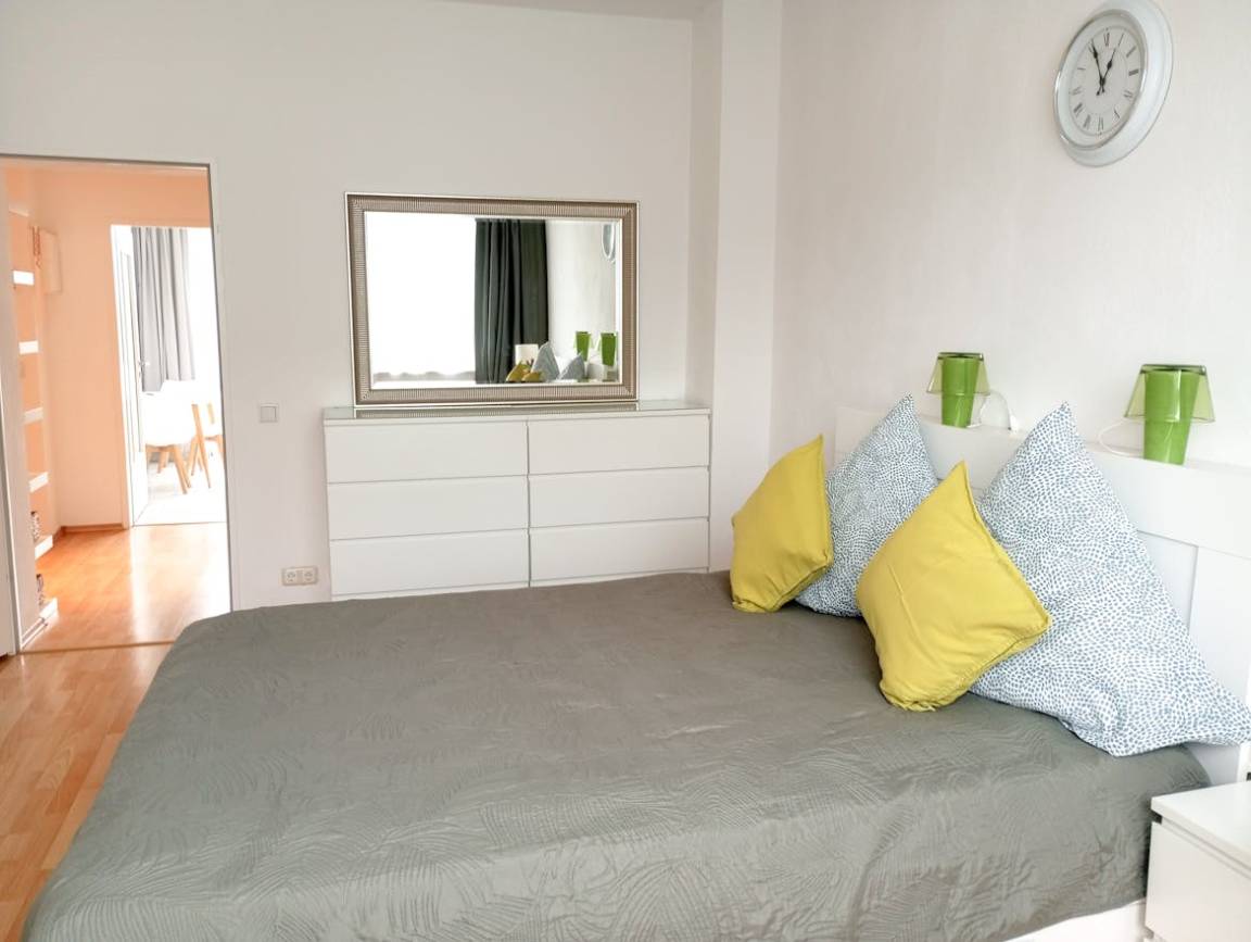 39 M² Apartamento ∙ 1 Habitación ∙ 2 Huéspedes - Düsseldorf