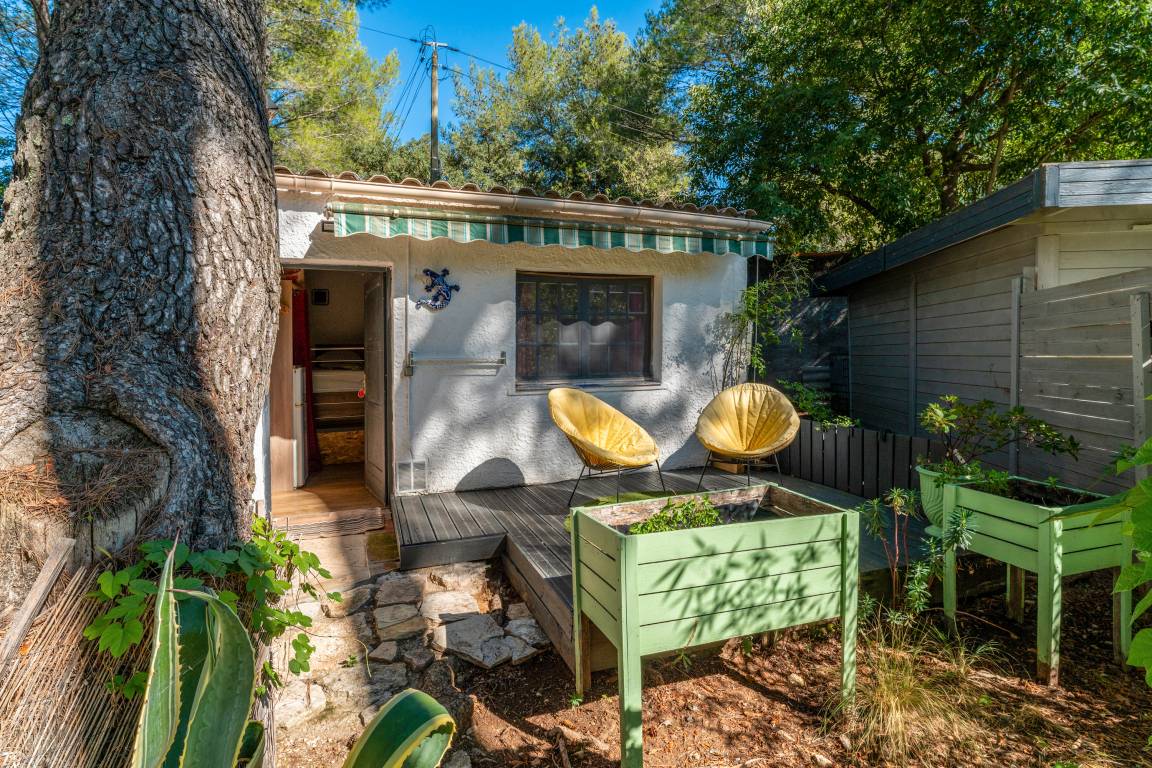 20 M² Bed And Breakfast ∙ 1 Bedroom ∙ 2 Guests - Nîmes