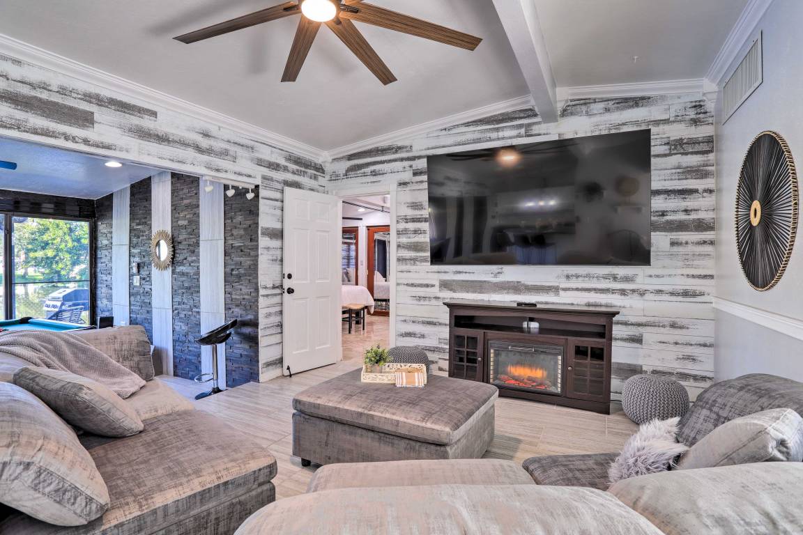 157 M² House ∙ 3 Bedrooms ∙ 8 Guests - Madeira Beach, FL