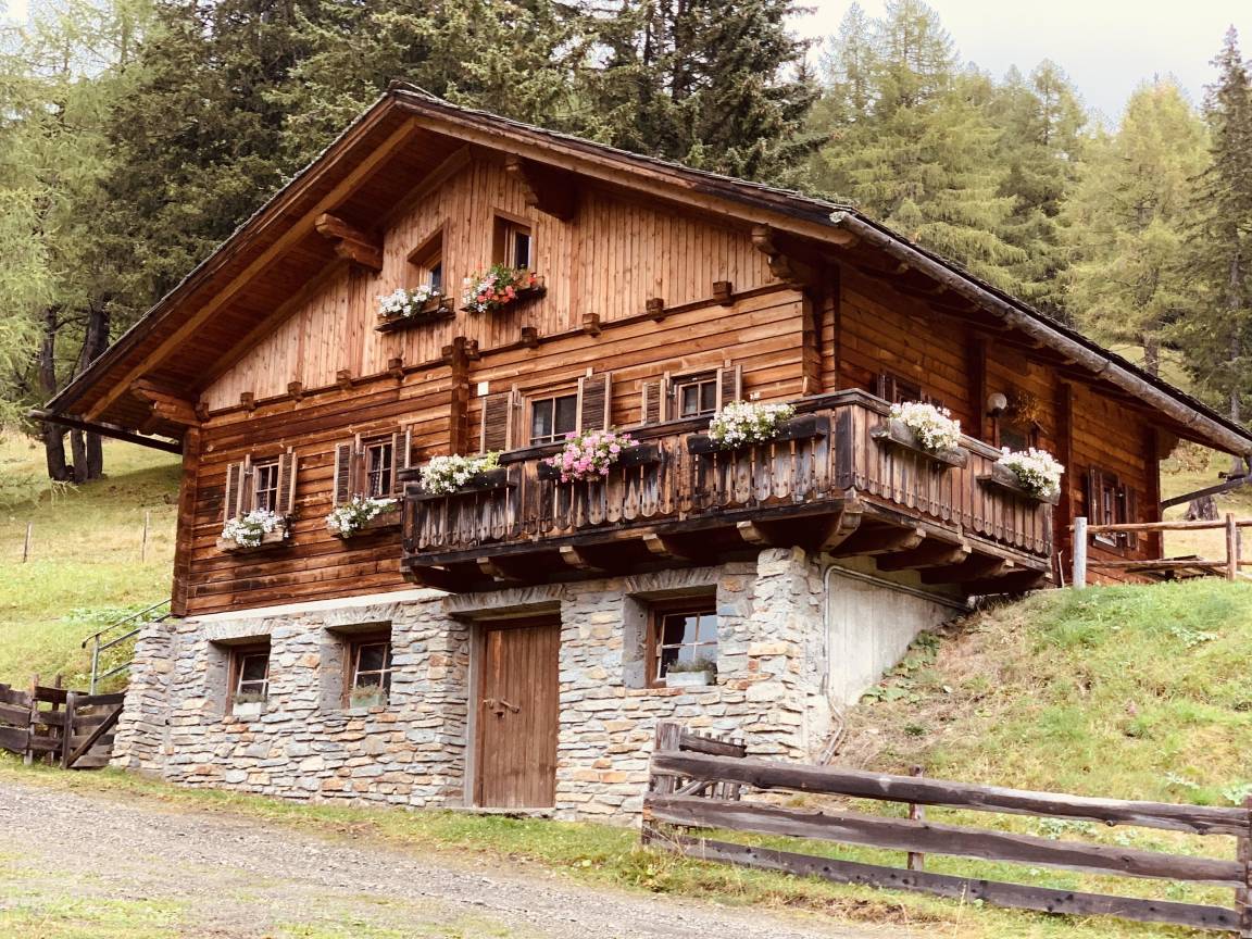 100 M² Ferienhaus ∙ 4 Schlafzimmer ∙ 9 Gäste - Heiligenblut