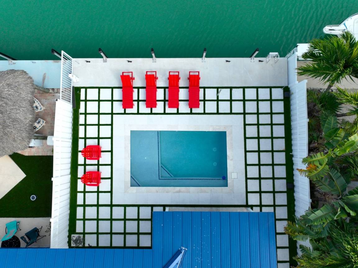 House ∙ 3 Bedrooms ∙ 6 Guests - Key Colony Beach, FL