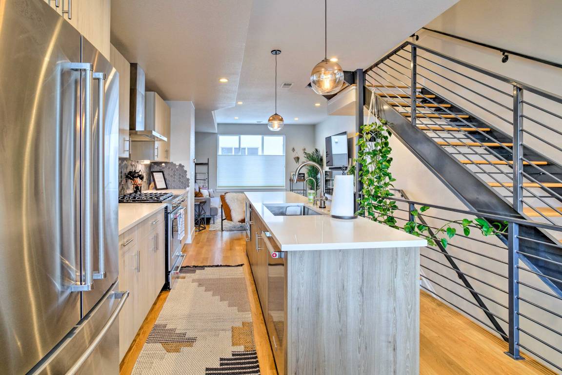 157 M² Apartment ∙ 3 Bedrooms ∙ 10 Guests - Denver, CO