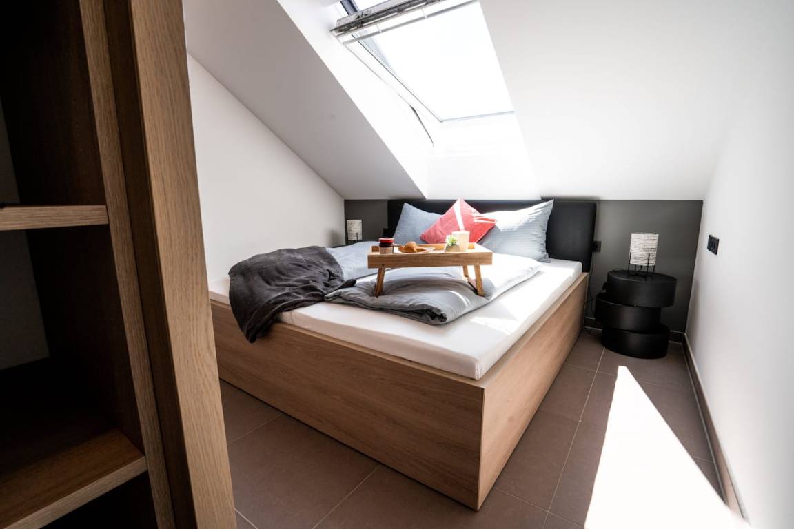 82 M² Apartament ∙ 2 Sypialnie ∙ 3 Gości - Monachium
