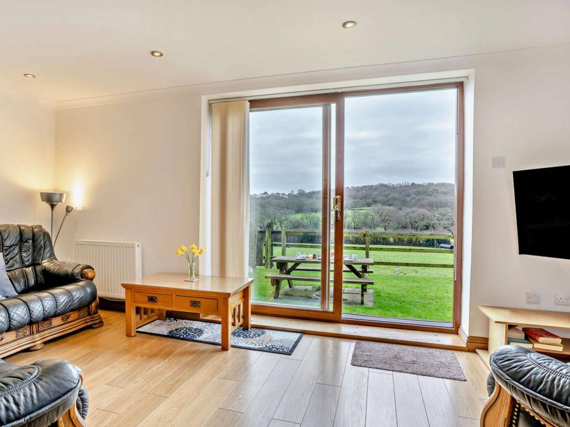 Cottage ∙ 2 Bedrooms ∙ 4 Guests - Llanelli