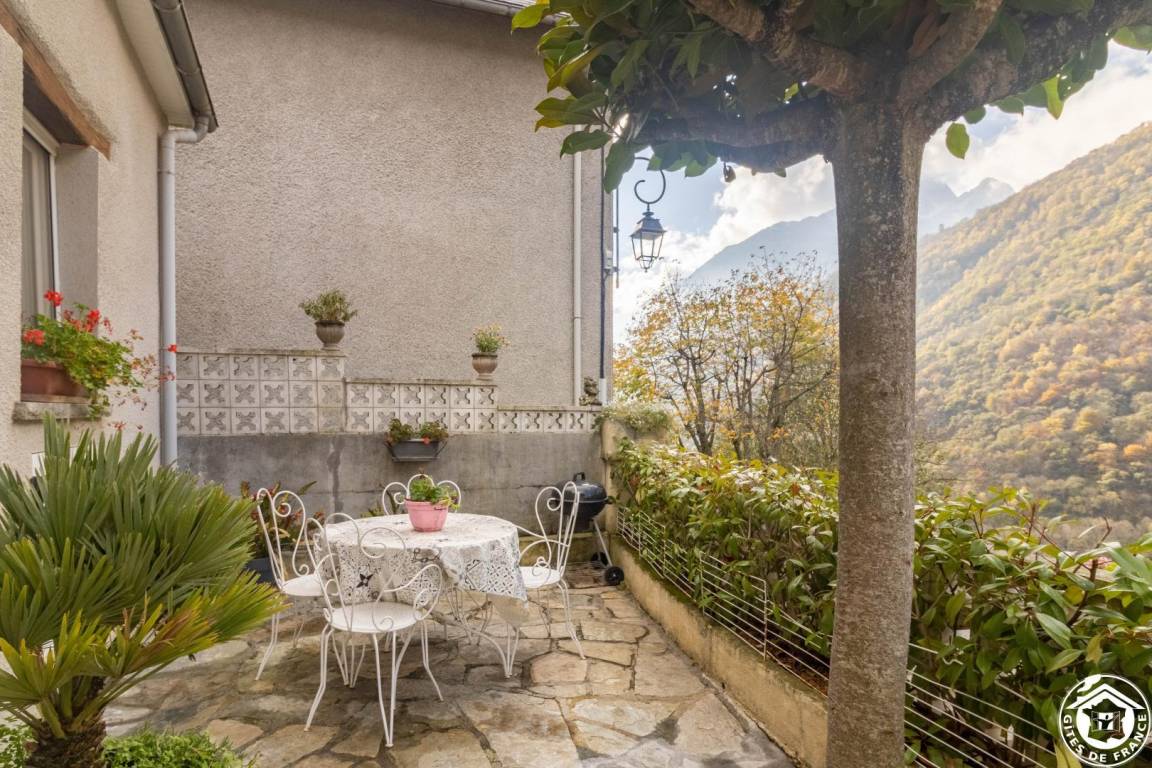 67 M² Gîte ∙ 2 Bedrooms ∙ 4 Guests - Luz-Saint-Sauveur