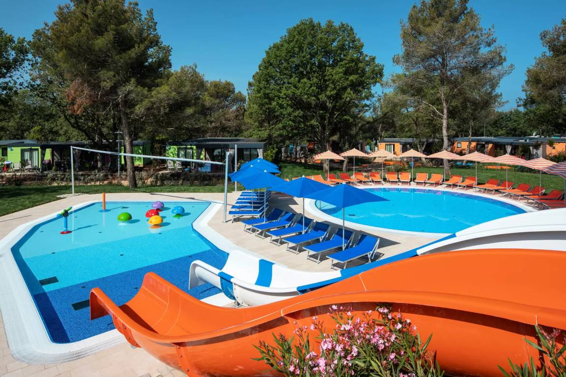 29 M² Bungalow ∙ 3 Habitaciones ∙ 7 Huéspedes - Poreč