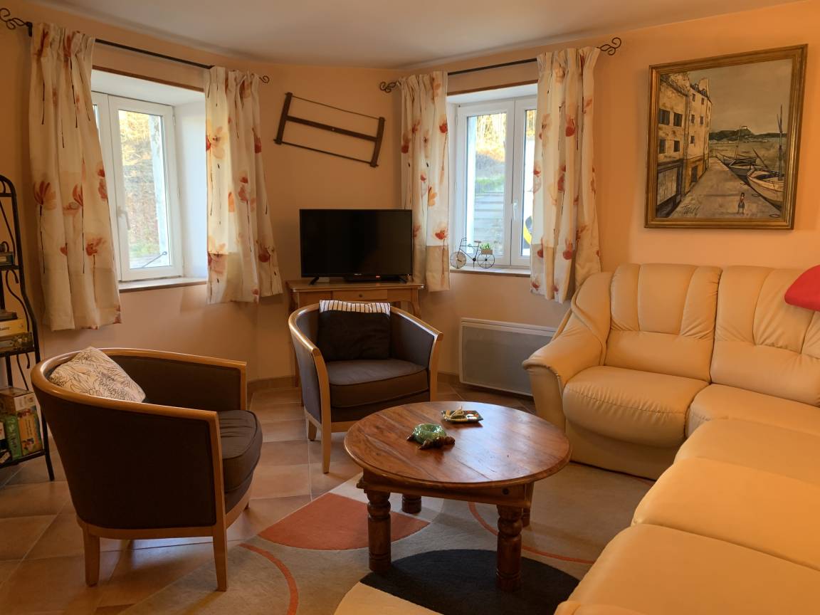 House ∙ 2 Bedrooms ∙ 5 Guests - Urbès