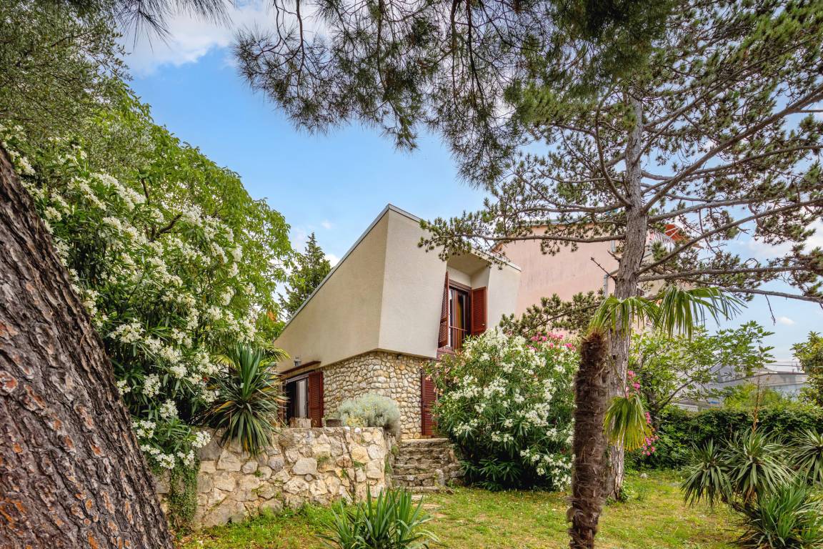 90 M² Huis ∙ 2 Slaapkamers ∙ 5 Gasten - Crikvenica