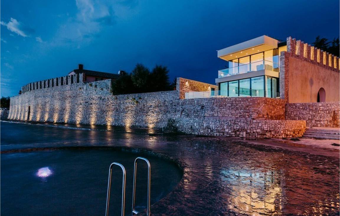 400 M² Ferienhaus ∙ 4 Schlafzimmer ∙ 8 Gäste - Novigrad