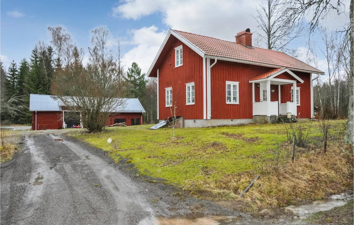 70 M² Hus ∙ 2 Sovrum ∙ 4 Gäster - Charlottenberg