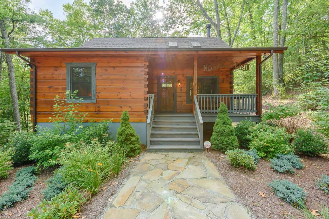 125 M² Cabin ∙ 3 Bedrooms ∙ 6 Guests - North Carolina