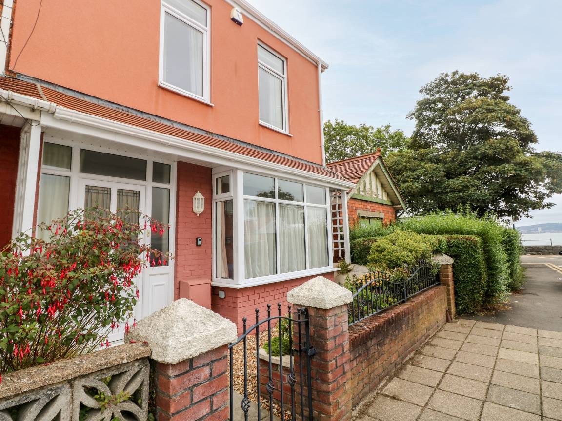 Cottage ∙ 3 Bedrooms ∙ 6 Guests - The Mumbles