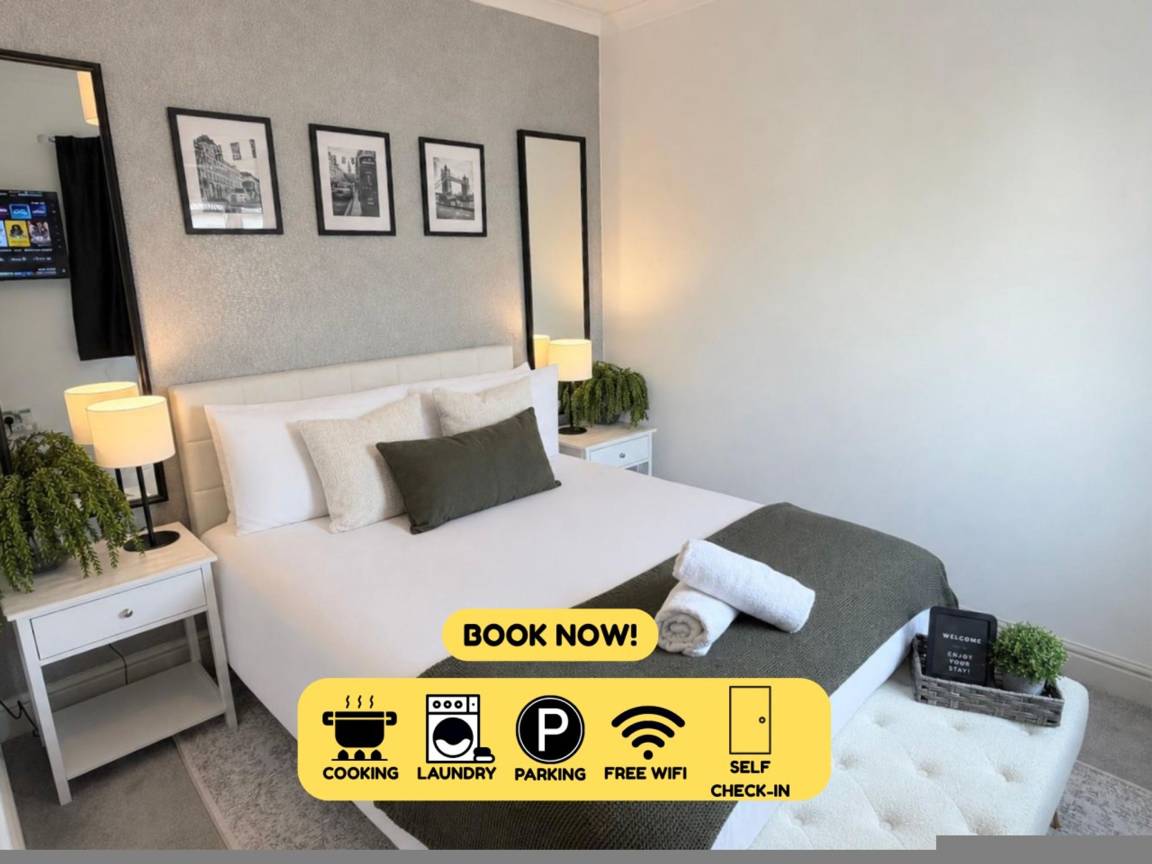 80 M² Apartment ∙ 3 Bedrooms ∙ 5 Guests - Woking