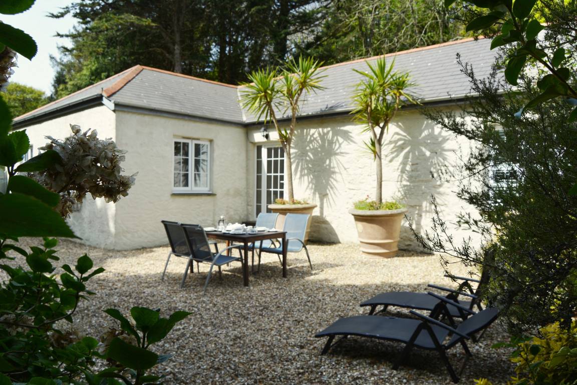 Cottage ∙ 2 Bedrooms ∙ 4 Guests - Lizard