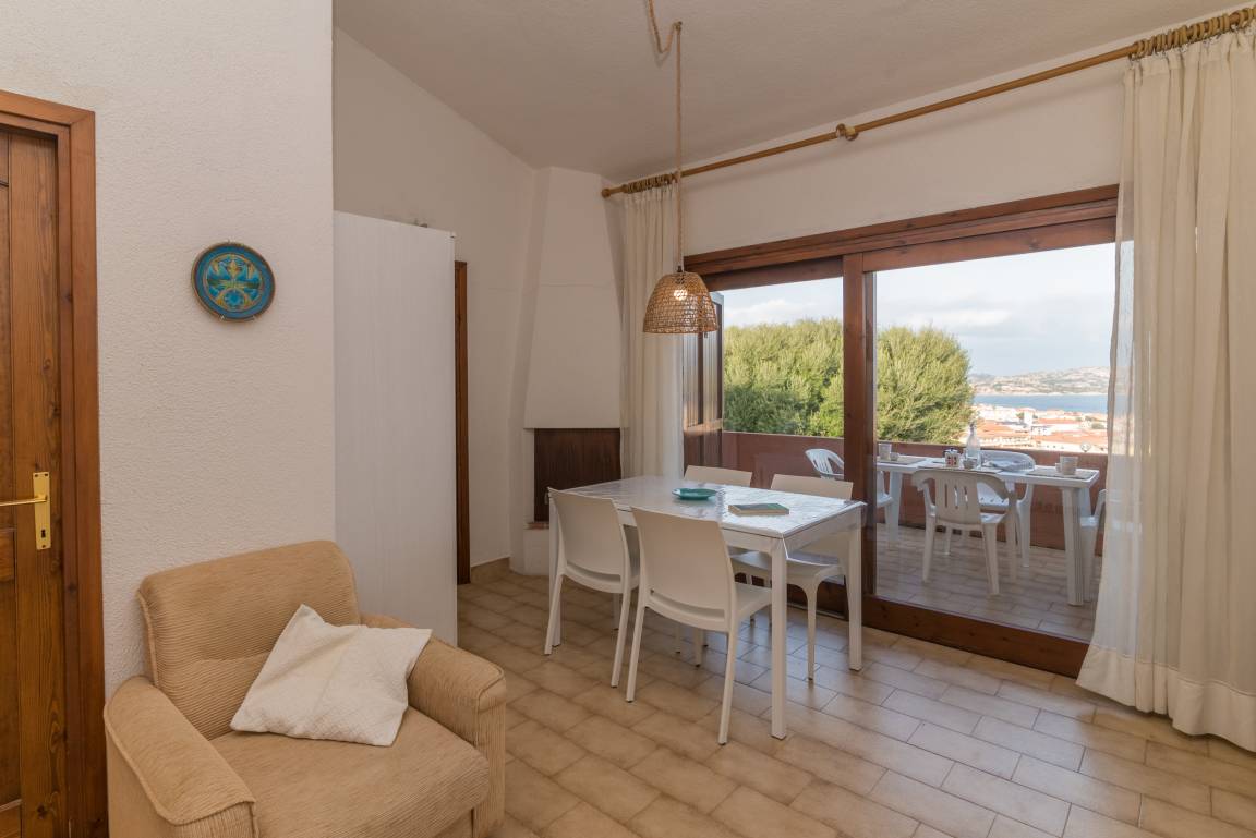 60 M² Apartamento ∙ 2 Habitaciones ∙ 5 Huéspedes - Palau