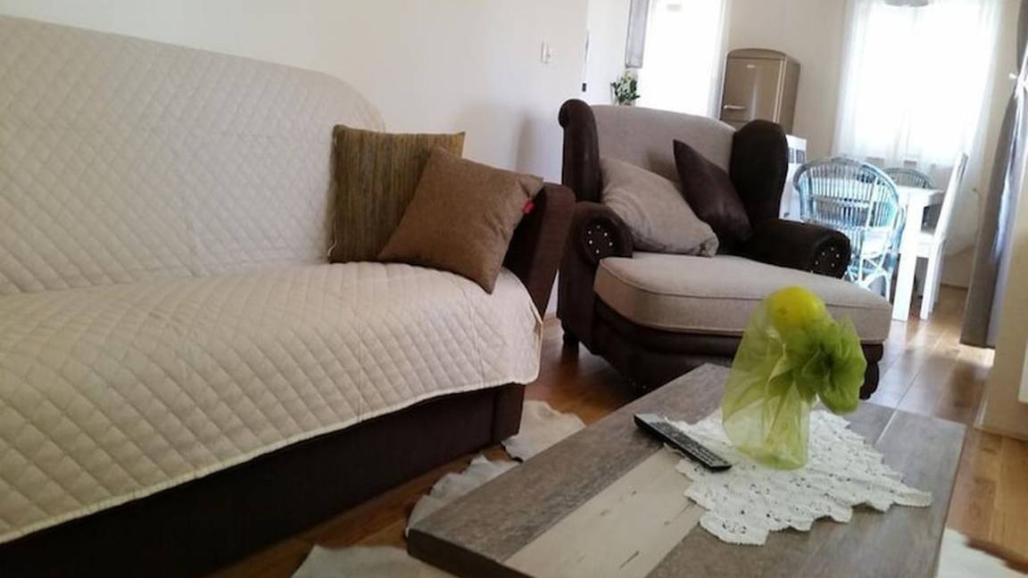 79 M² Apartment ∙ 2 Bedrooms ∙ 4 Guests - Biograd na Moru, Croatia