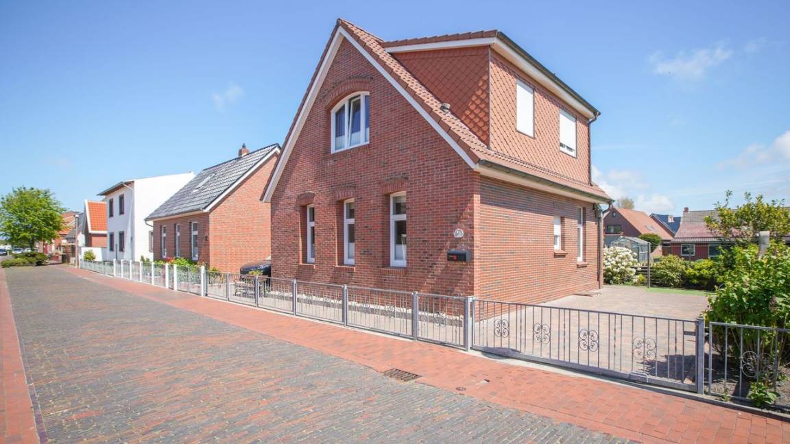 102 M² Ferienhaus ∙ 2 Schlafzimmer ∙ 5 Gäste - Borkum