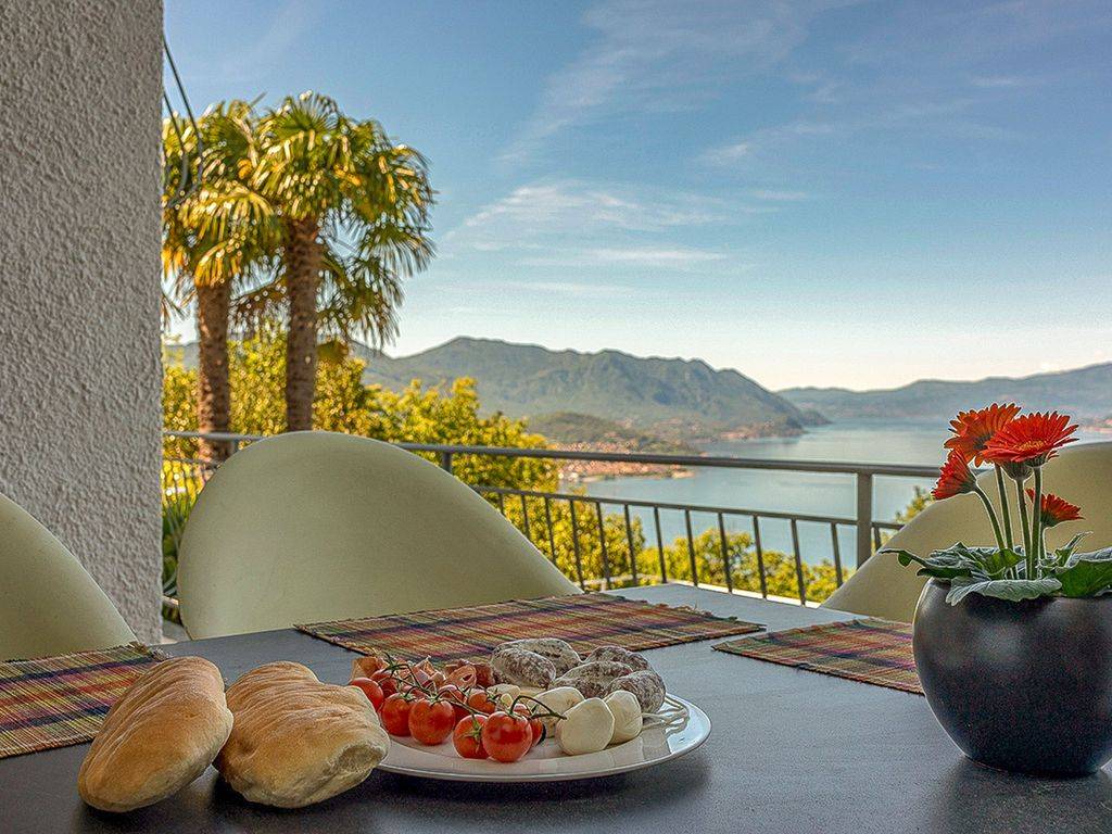 68 M² Appartement ∙ 2 Chambres ∙ 4 Personnes - Cannobio