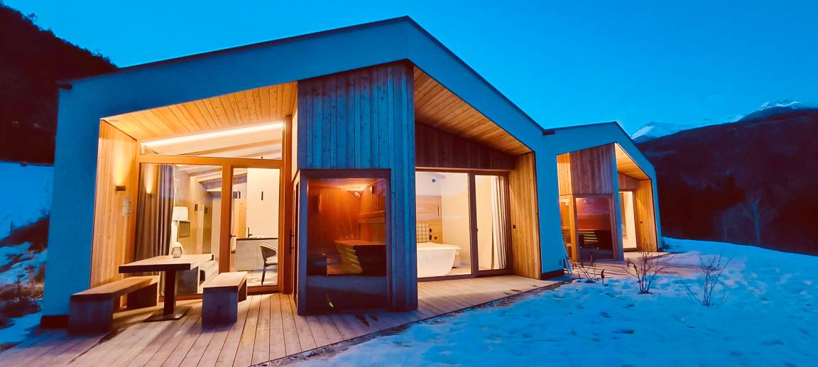 54 M² Ferienwohnung ∙ 2 Schlafzimmer ∙ 6 Gäste - Terenten