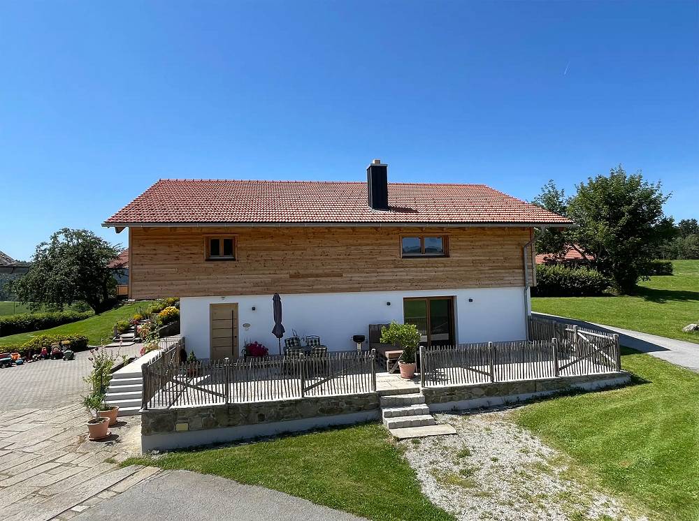 100 M² Ferienhaus ∙ 2 Schlafzimmer ∙ 4 Gäste - Bayern