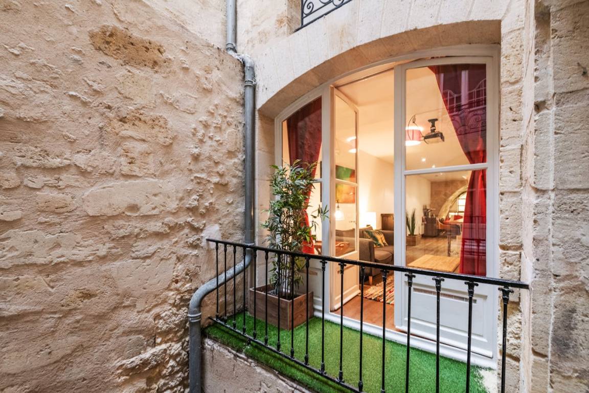 62 M² Appartement ∙ 1 Slaapkamer ∙ 2 Gasten - Bordeaux