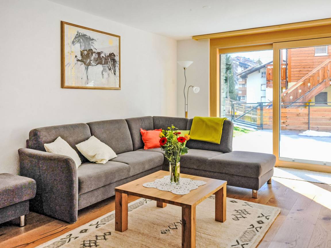128 M² Ferienwohnung ∙ 3 Schlafzimmer ∙ 6 Gäste - Täsch