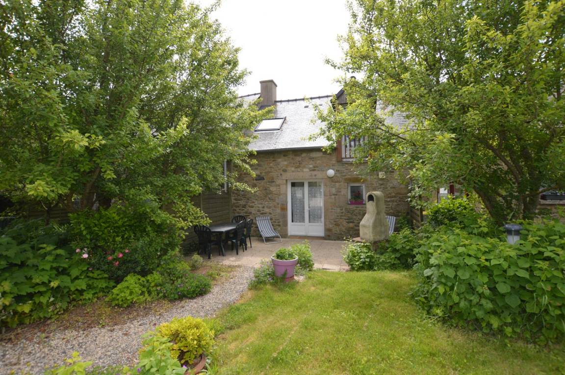 67 M² Gîte ∙ 2 Chambres ∙ 4 Personnes - Saint-Coulomb